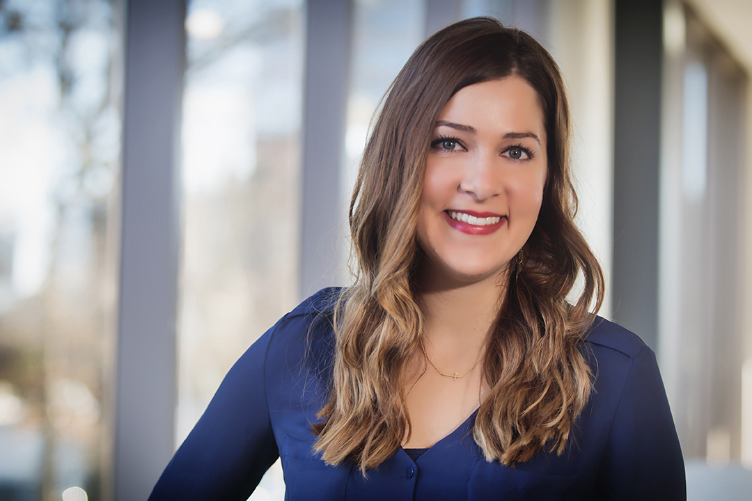 Atlanta Corporate Headshots that Define Your Publice Image! - Atlanta's ...